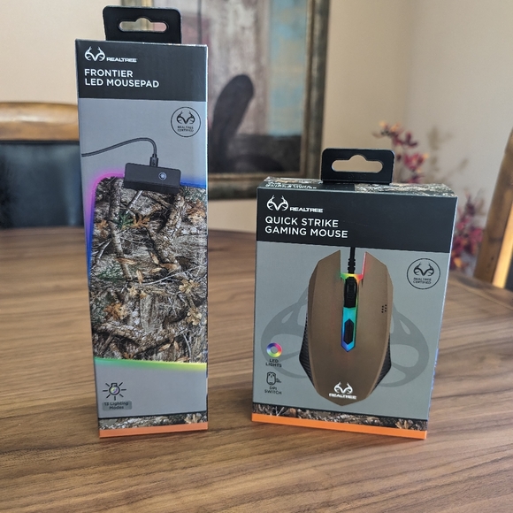 Vivitar | Other | New Realttree Gaming Mouse Led Mousepad Gaming Bundle ...